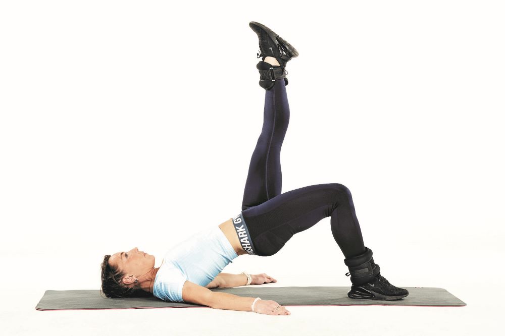 Leg workout with ankle weights: 6 moves for toned legs - Women's Fitness