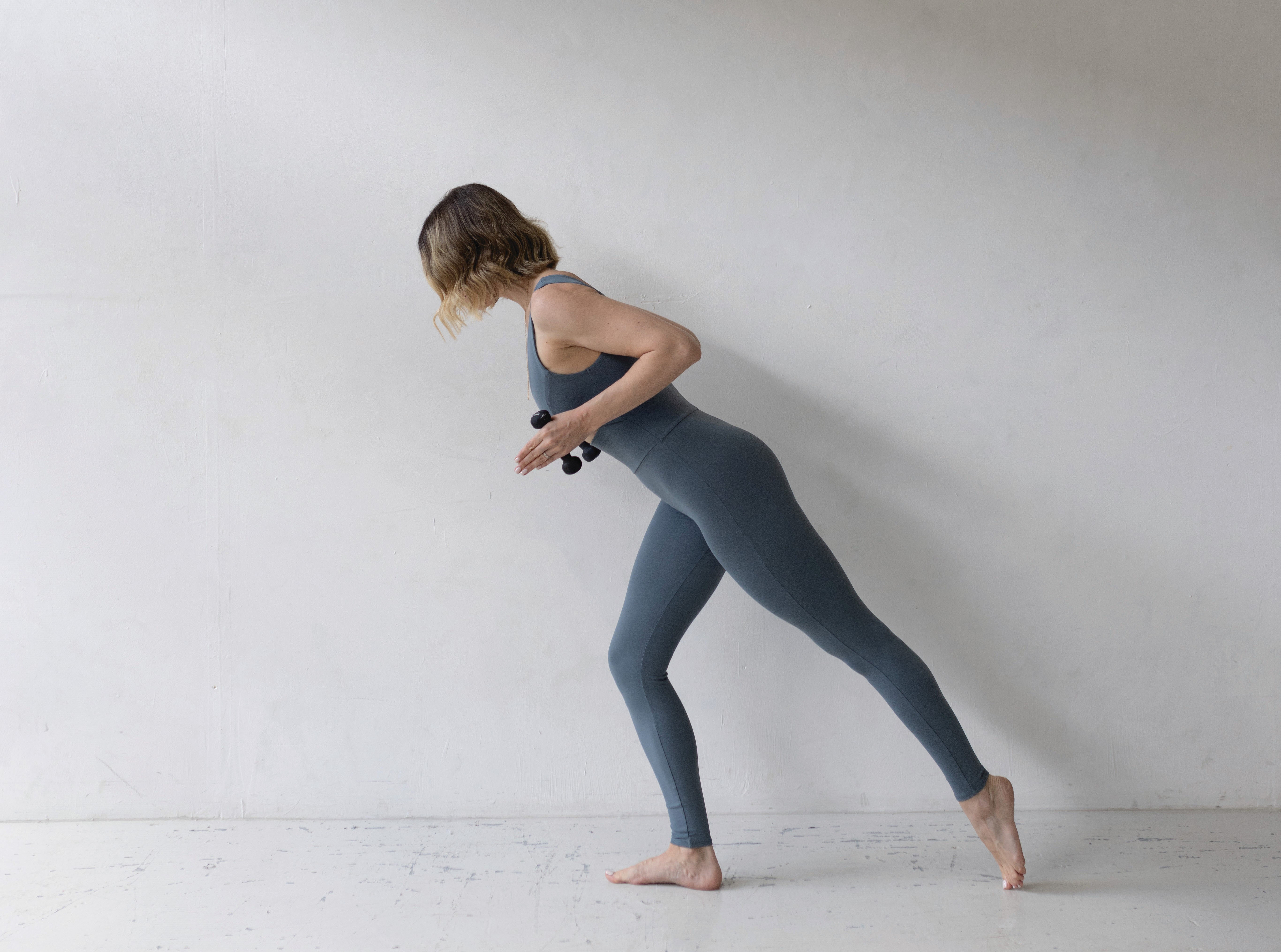 Blend ballet, Pilates and cardio with this Barre workout - Women's Fitness